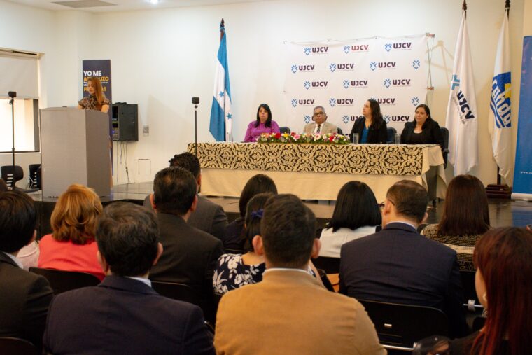 La Universidad José Cecilio del Valle UJCV lanzó oficialmente la ...